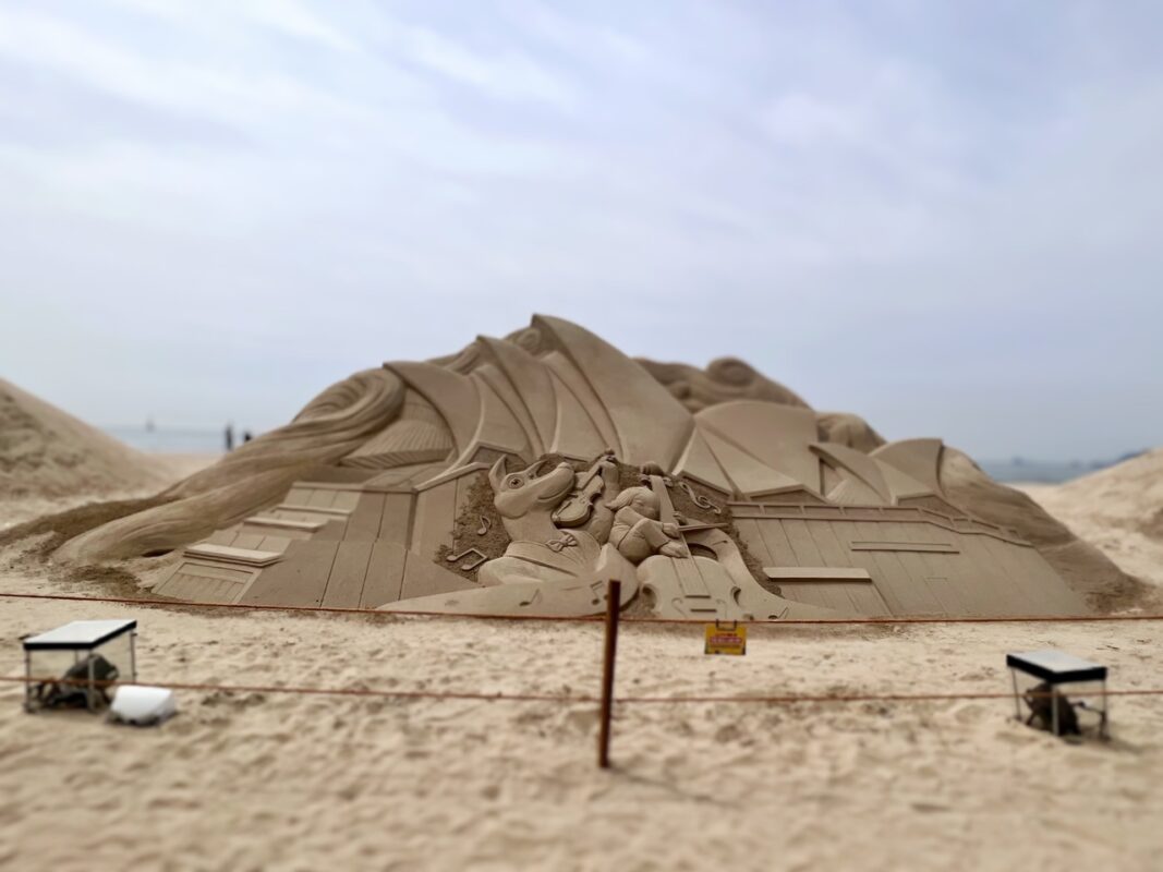 Busan Sand Festival 2022: Best of Sand Sculptures - Interesting Korea